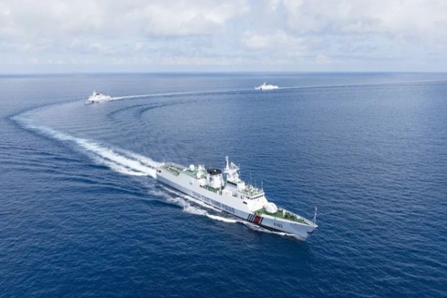Philippines Ships Rams Chinese Vessel As South China Sea Tensions Escalate