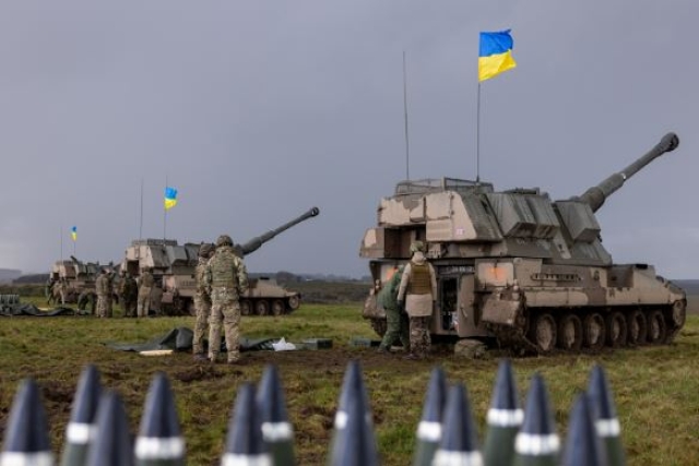 U.K. to Equip Ukraine with 16 AS90 155mm SP Artillery Guns