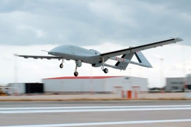 Turkeys Bayraktar Tb3 Completes Its First Flight With Retracted